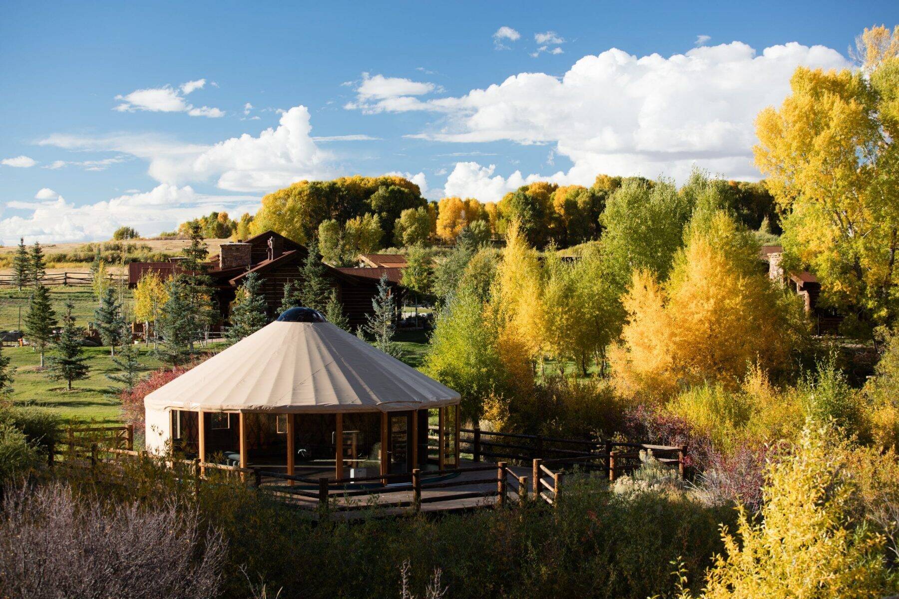 Luxury Wilderness Resorts - SmartFlyer